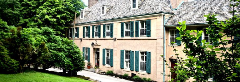 About Us - The Renfrew Center